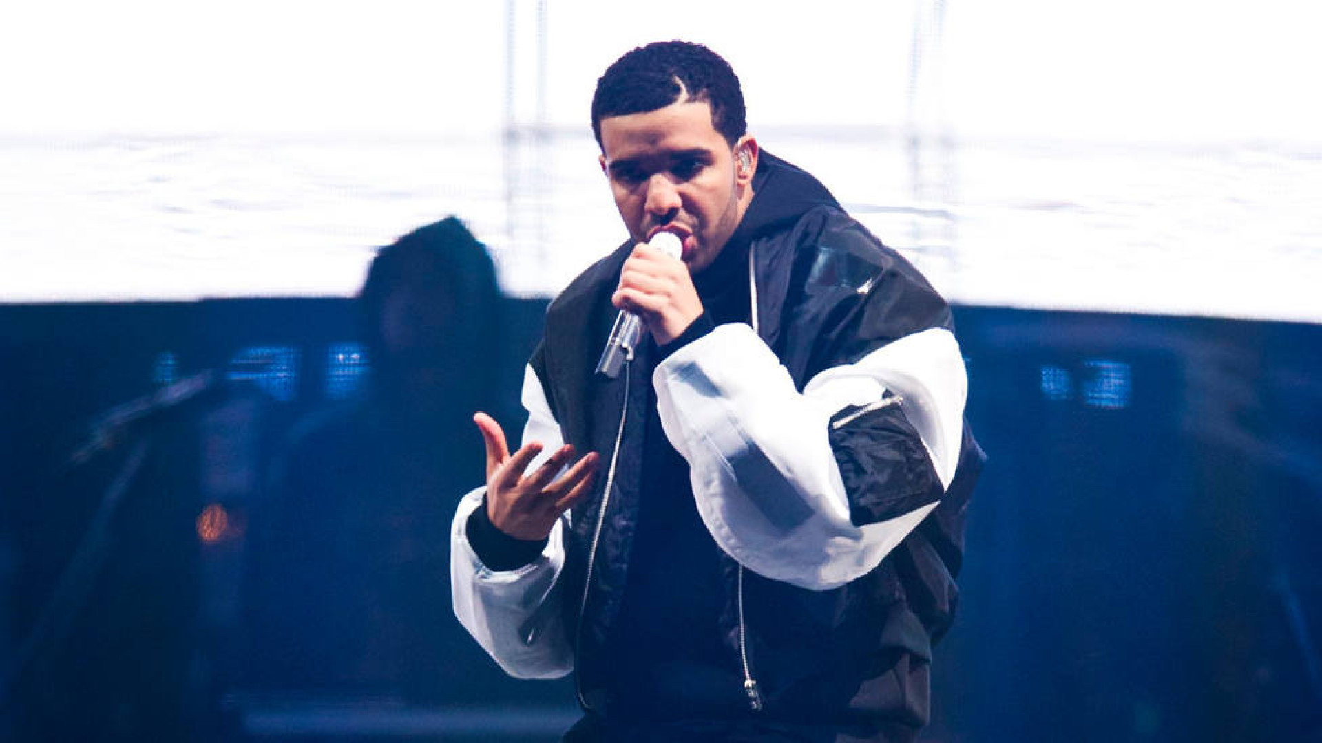 Drake anuncia su gira 'It's All A Blur Tour' acompañado del rapero 21 ...